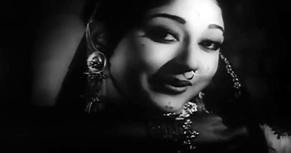Chham Chham Lo Suno Chham Chham O Suno - छम छम लो सुनो छम छम ओ सुनो