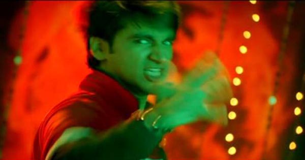 Har Varak Aane Wale Kal Ka Sada Hai - हर वरक आने वाले कल का सदा है