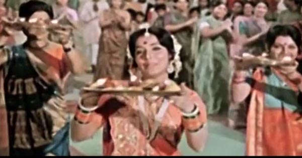 Mai Toh Aaratee Utaru Re Santoshee Mata Kee - मैं तो आरती उतारूँ रे ...