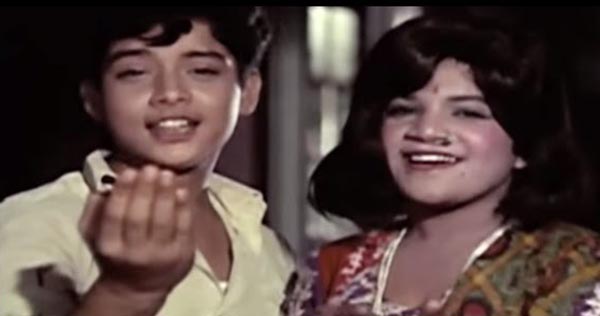 Parda Uthne Wala Hai Tamasha Hone Vala Hai - परदा उठने वाला है तमाशा ...