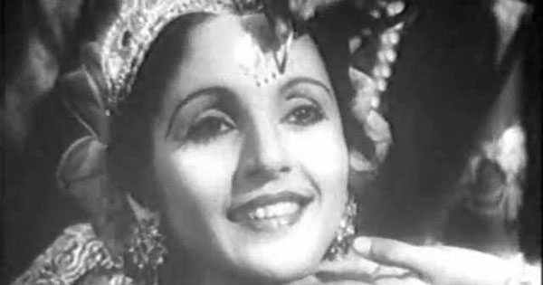 Rani Kaushalya Kahe Lalan Nahawawo More - रानी कौशल्या कहें ललन नहावावो ...