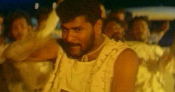 Shanti Shanti Om, Samba Samba O Lamba O Re - शांती शांती ओम, साम्बा ...